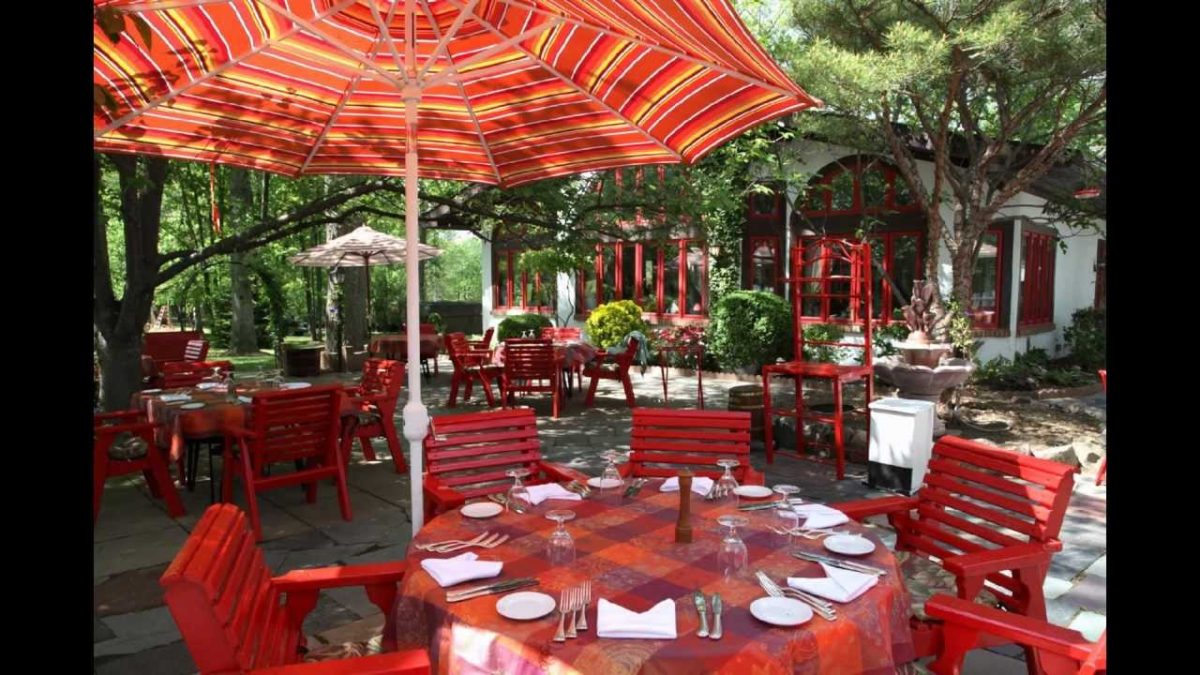 11 Most Beautiful Restaurants in Virginia – The Bull Elephant
