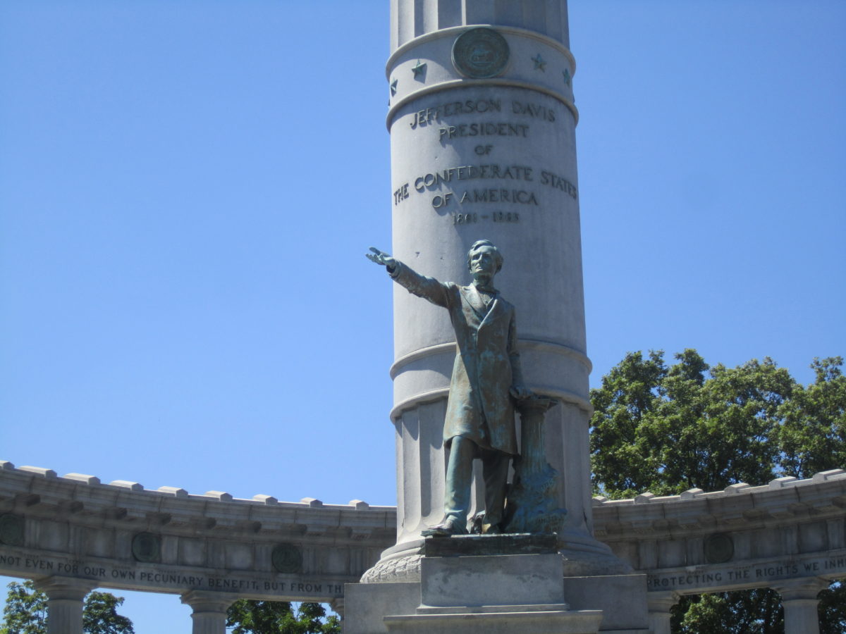 A list of over 200 monuments and places in Virginia that honor the ...