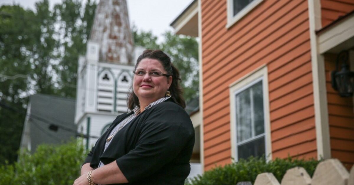 Three’s a Crowd – The Bull Elephant