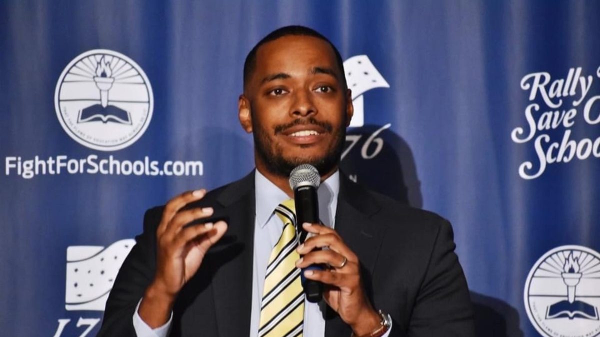 Loudoun Supervisor labels concerned parents’ group as ‘alt-right’ – The ...