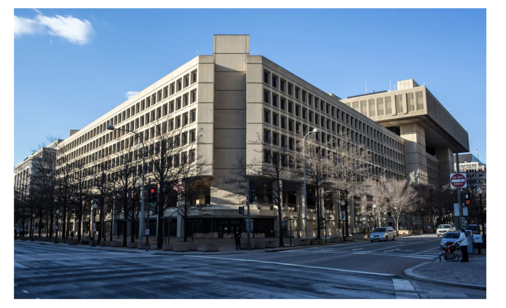 A Mouse in the FBI house (part II) – The Bull Elephant
