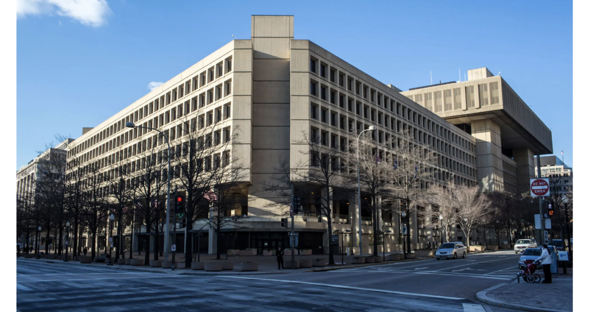 The Mouse in the FBI House – The Bull Elephant